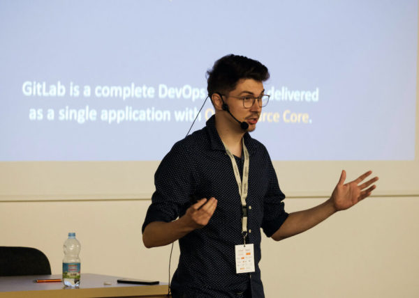 Petr Večeřa - Pracuj pro Silicon Valley